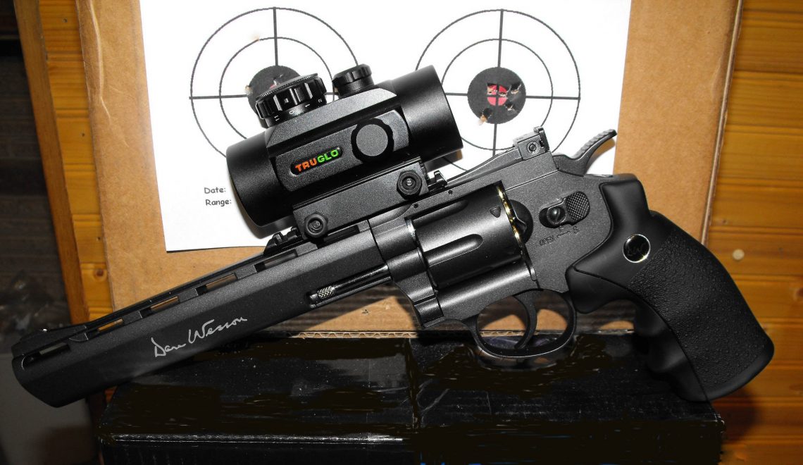12 Best Revolver Scopes 2023 - Complete Guide
