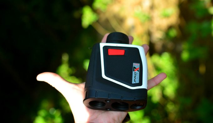 How Do Rangefinders Work: Understanding the Basics + Usage Tips